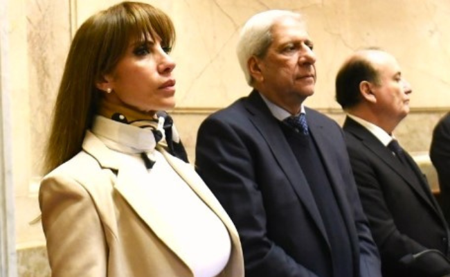 El doble juego de Zamora: mandó a sus senadores a votar contra García ...